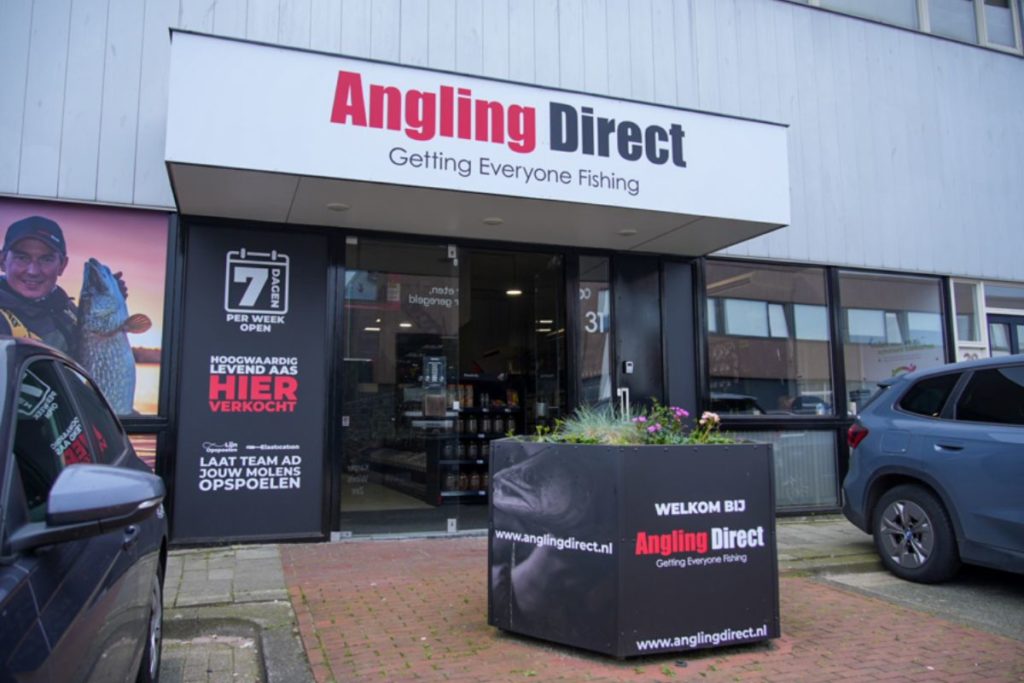 Angling Direct: Die britische Angelgeräte-Invasion - BLINKER
